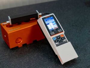 Rugosímetro Mitutoyo - Sariki Metrología Industrial